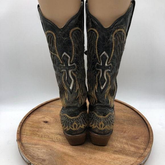 Corral | Shoes | New In Box Corral Black Leather Wings Cross Snip Toe ...